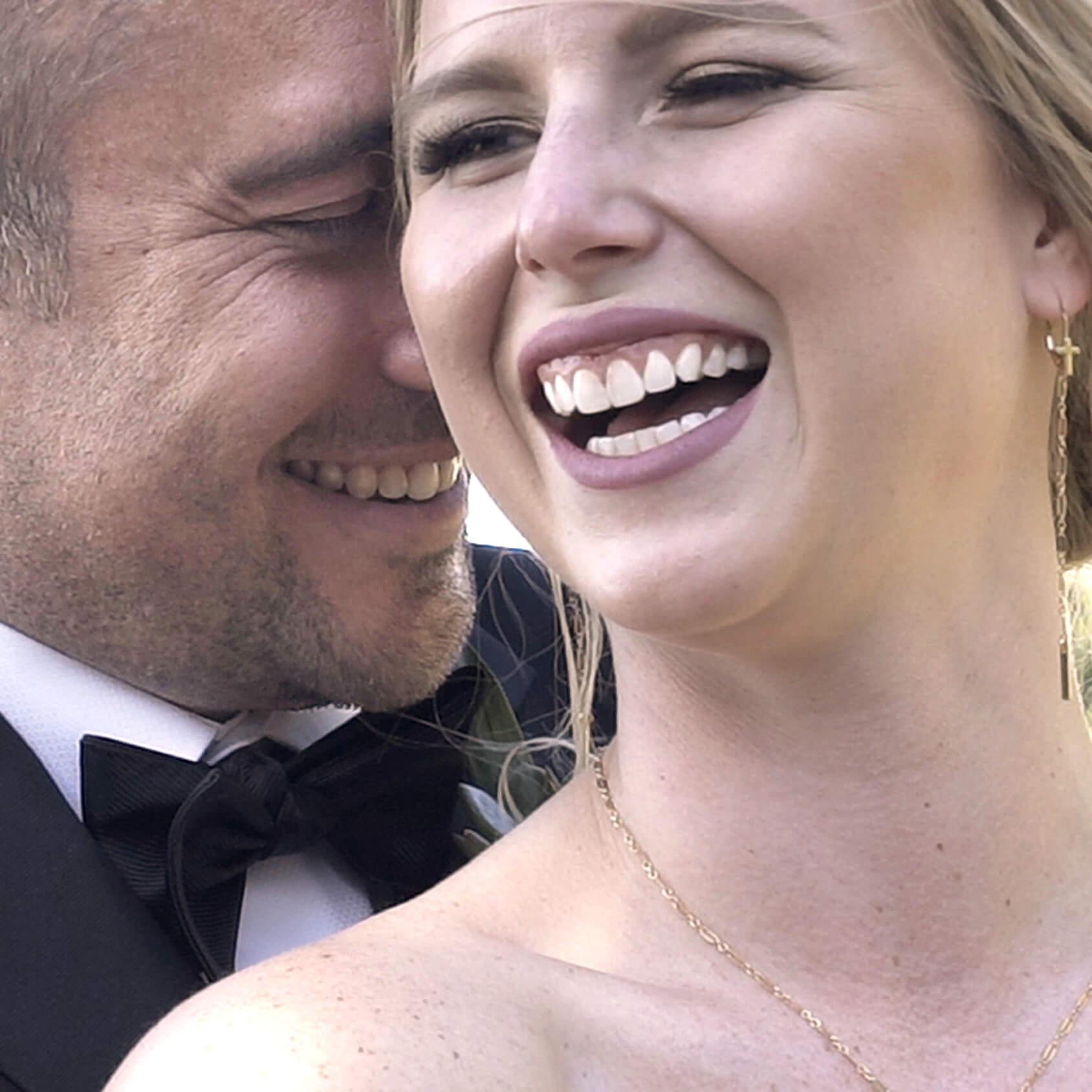 Home - Luxury Wisconsin Wedding Videographer - Sweet Pea Cinema